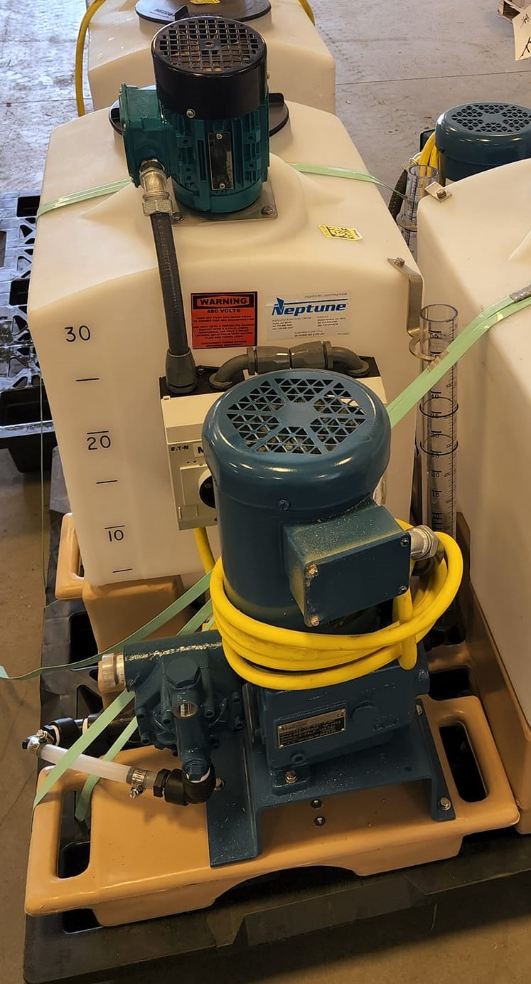Neptune Chemigation and Fertilizer 29 GPH 30GAL Tank W\agitater
