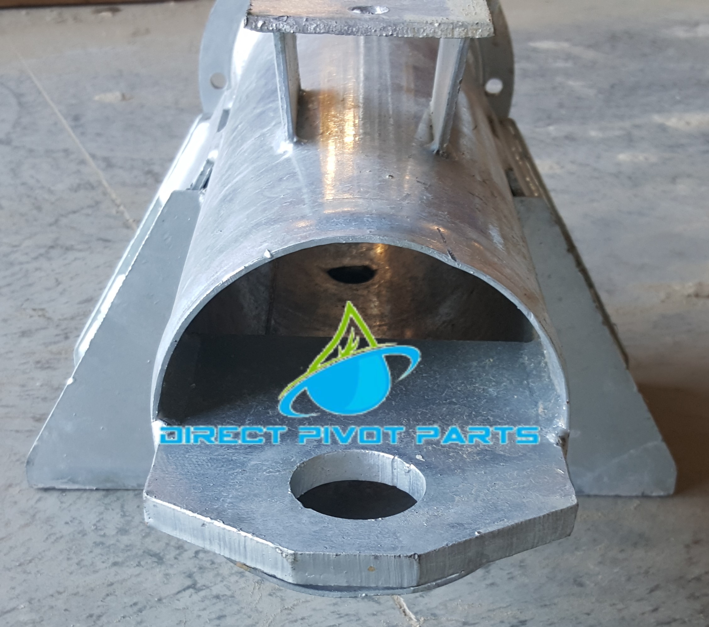 Reinke Style 6-5/8" Galvanized Joint-Receiver